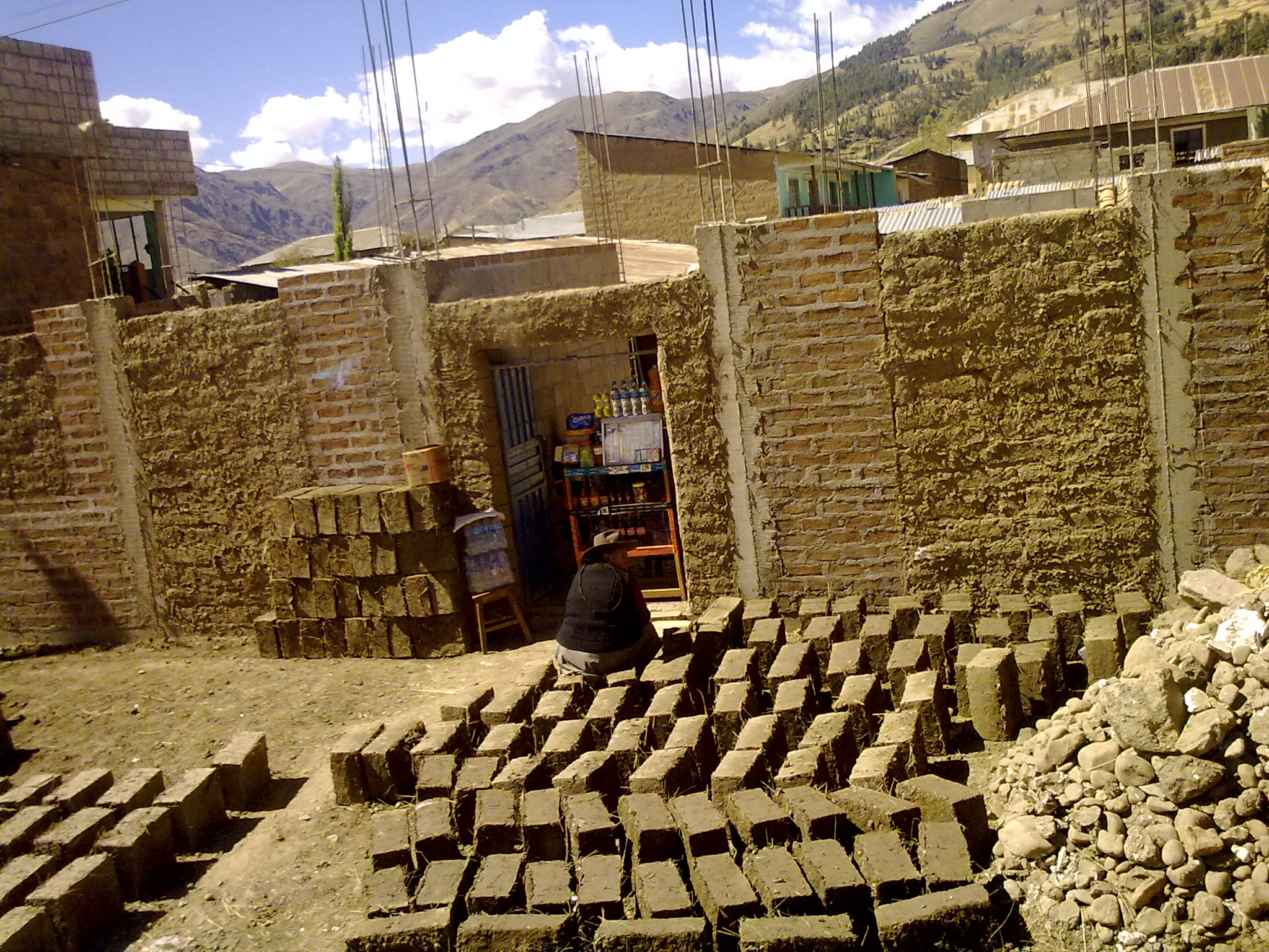 ¿Cuáles son las técnicas de construcción con tierra cruda? - EcoHabitar