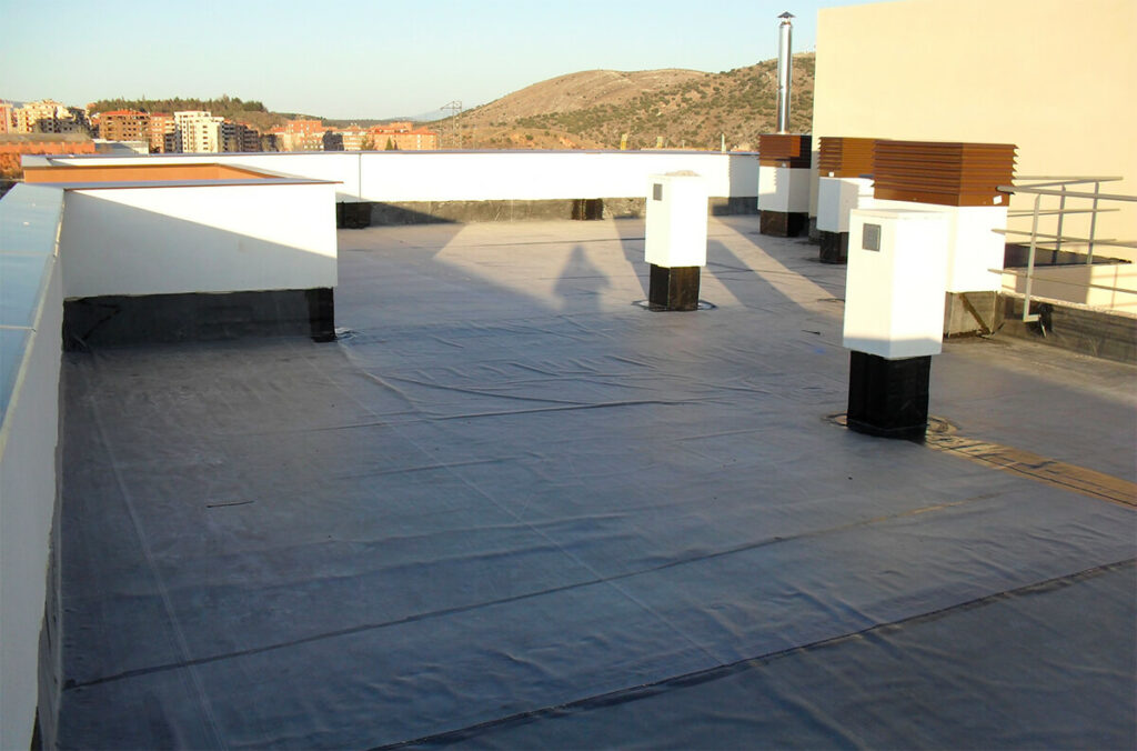 Alternativas a las membranas sintéticas en las cubiertas - EcoHabitar