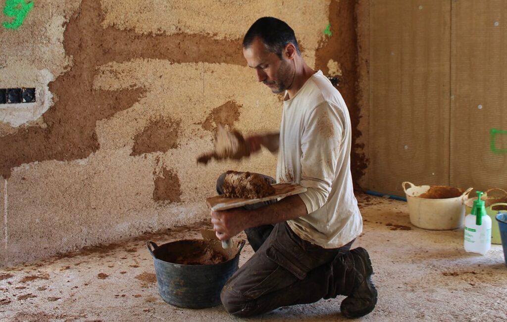 Uso de la tierra en revocos de interior - EcoHabitar