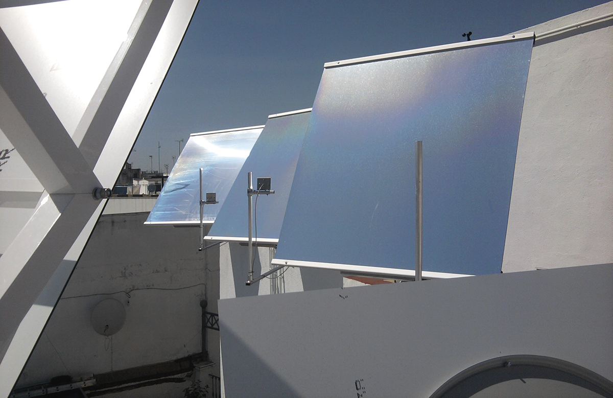 Espejos móviles para iluminar y dar calor que siguen al Sol - EcoHabitar